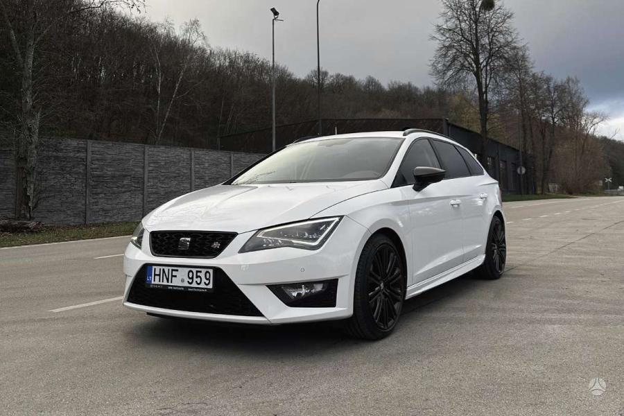 Balts SEAT Leon 2014 Birštonas, ar dzinēja tilpumu 1.60 L un nobraukumu 170 tūkst. km par 6300 €, foto 1 vietnē AUTOMOTO.COM.LV