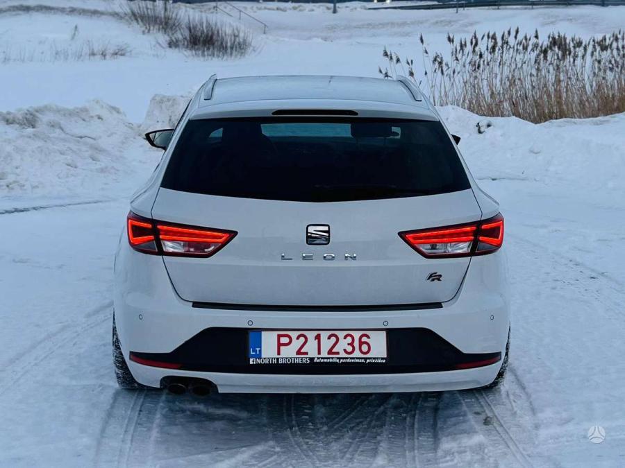 Balts SEAT Leon 2014 Šauļi, ar dzinēja tilpumu 1.97 L un nobraukumu 308 tūkst. km par 8950 €, foto 6 vietnē AUTOMOTO.COM.LV