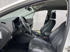 Balts SEAT Leon 2014 Liepāja, ar dzinēja tilpumu 1.60 L un nobraukumu 272 tūkst. km par 6850 €, foto 12 vietnē AUTOMOTO.COM.LV