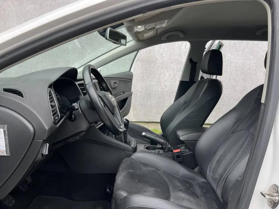Balts SEAT Leon 2014 Liepāja, ar dzinēja tilpumu 1.60 L un nobraukumu 272 tūkst. km par 6850 €, foto 12 vietnē AUTOMOTO.COM.LV