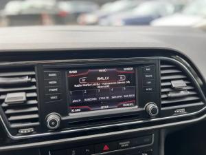 Balts SEAT Leon 2014 Liepāja, ar dzinēja tilpumu 1.60 L un nobraukumu 272 tūkst. km par 6850 €, foto 23 vietnē AUTOMOTO.COM.LV