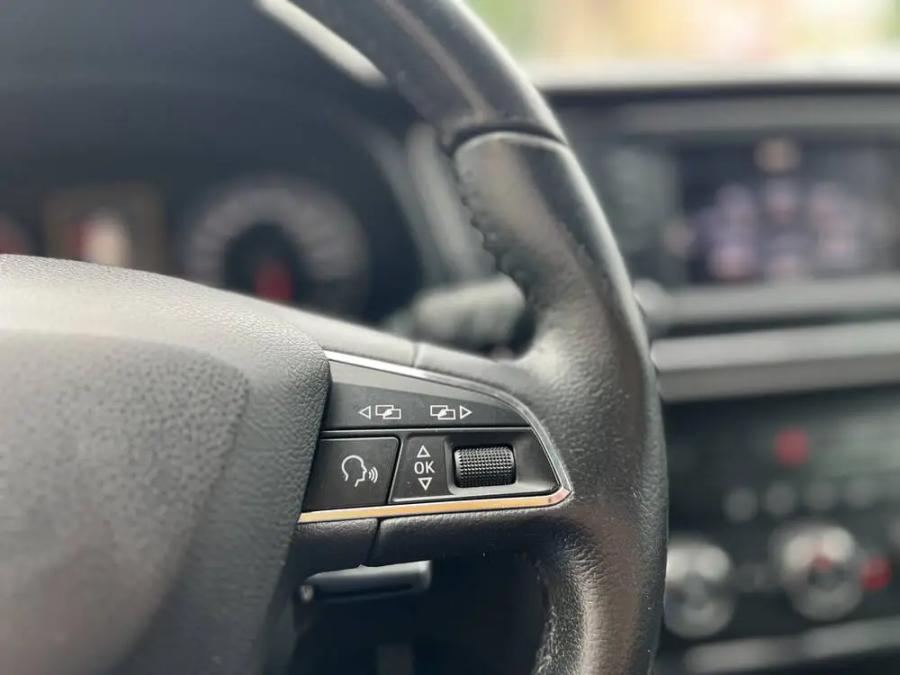 Balts SEAT Leon 2014 Liepāja, ar dzinēja tilpumu 1.60 L un nobraukumu 272 tūkst. km par 6850 €, foto 28 vietnē AUTOMOTO.COM.LV