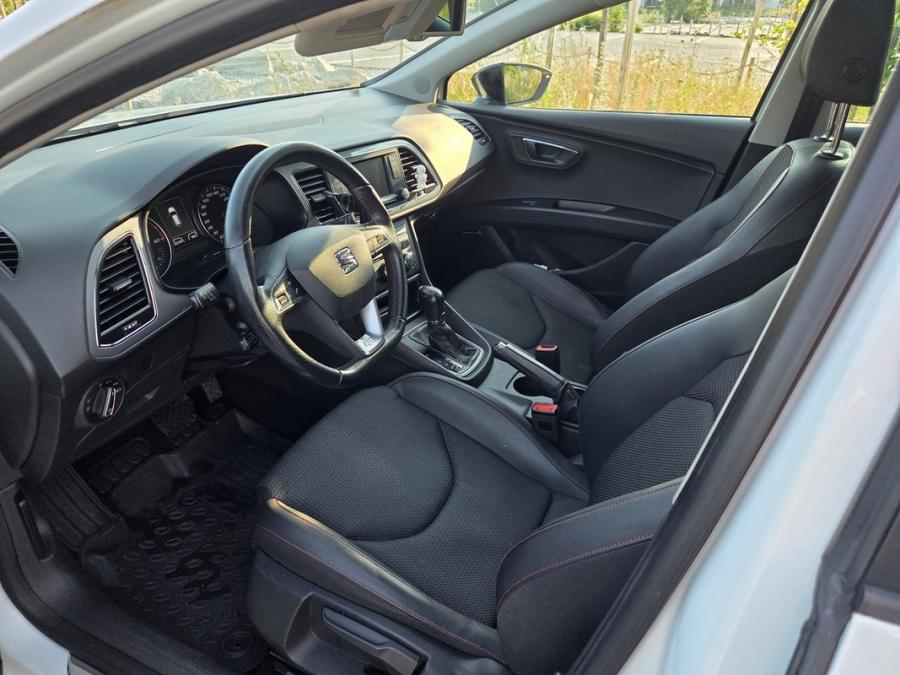 White SEAT Leon 2014 in Tallinn, with an engine capacity of 2.00 L and mileage of 32 thousand km for 5500 €, photo 10 on AUTOMOTO.COM.LV