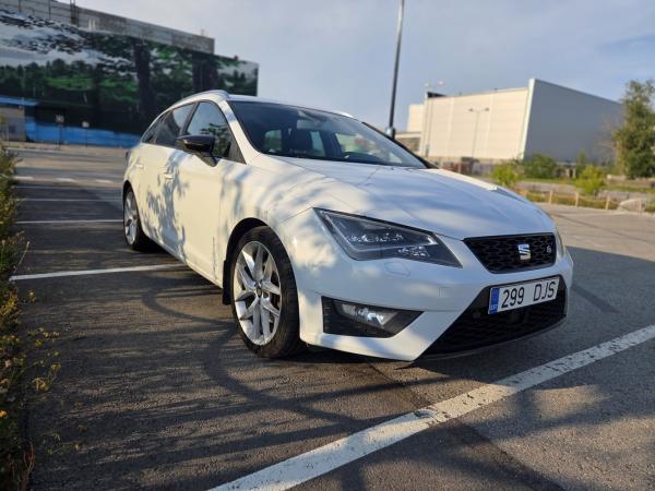 White SEAT Leon 2014 in Tallinn, with an engine capacity of 2.00 L and mileage of 32 thousand km for 5500 €, photo 10 on AUTOMOTO.COM.LV