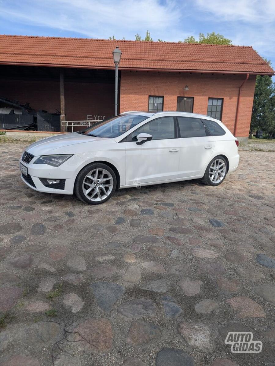 White SEAT Leon 2014 in Panevezys, with an engine capacity of 2.00 L and mileage of 276 thousand km for 7499 €, photo 8 on AUTOMOTO.COM.LV