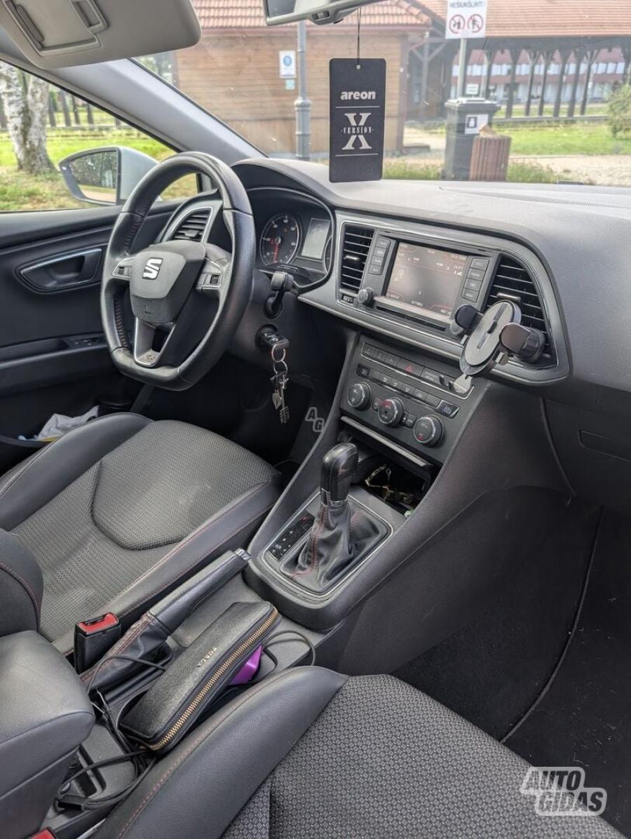 White SEAT Leon 2014 in Panevezys, with an engine capacity of 2.00 L and mileage of 276 thousand km for 7499 €, photo 12 on AUTOMOTO.COM.LV