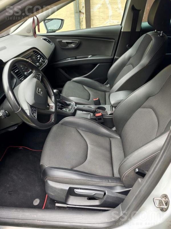 SEAT Leon 2014 Rīga vietnē Balts SEAT Leon 2014 Rīga, ar dzinēja tilpumu 2.00 L un nobraukumu 244 tūkst. km par 6850 €, foto 9 vietnē AUTOMOTO.COM.LV