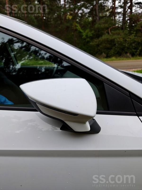 White SEAT Leon 2014 in Riga, with an engine capacity of 2.00 L and mileage of 244 thousand km for 6850 €, photo 6 on AUTOMOTO.COM.LV