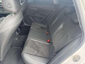 White SEAT Leon 2015 in Vilnius, with an engine capacity of 1.40 L and mileage of 150 thousand km for 7950 €, photo 18 on AUTOMOTO.COM.LV