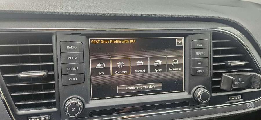 White SEAT Leon 2015 in Kaunas, with an engine capacity of 1.97 L and mileage of 259 thousand km for 7400 €, photo 12 on AUTOMOTO.COM.LV