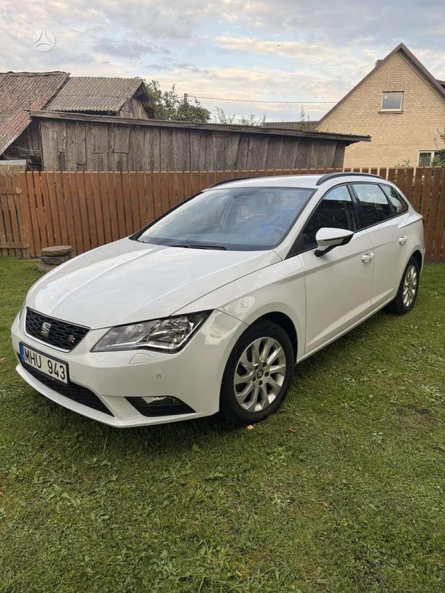 White SEAT Leon 2015 in Vilnius, with an engine capacity of 1.20 L and mileage of 120 thousand km for 6200 €, photo 1 on AUTOMOTO.COM.LV