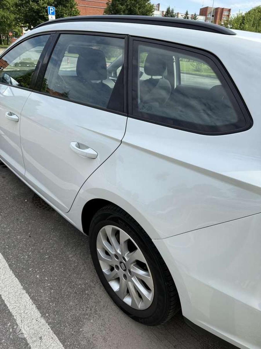 White SEAT Leon 2015 in Vilnius, with an engine capacity of 1.20 L and mileage of 120 thousand km for 6200 €, photo 14 on AUTOMOTO.COM.LV