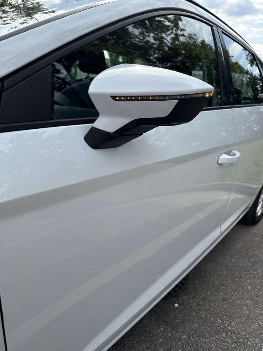 White SEAT Leon 2015 in Vilnius, with an engine capacity of 1.20 L and mileage of 120 thousand km for 6200 €, photo 25 on AUTOMOTO.COM.LV