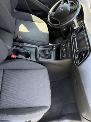 White SEAT Leon 2015 in Vilnius, with an engine capacity of 1.20 L and mileage of 120 thousand km for 6200 €, photo 31 on AUTOMOTO.COM.LV