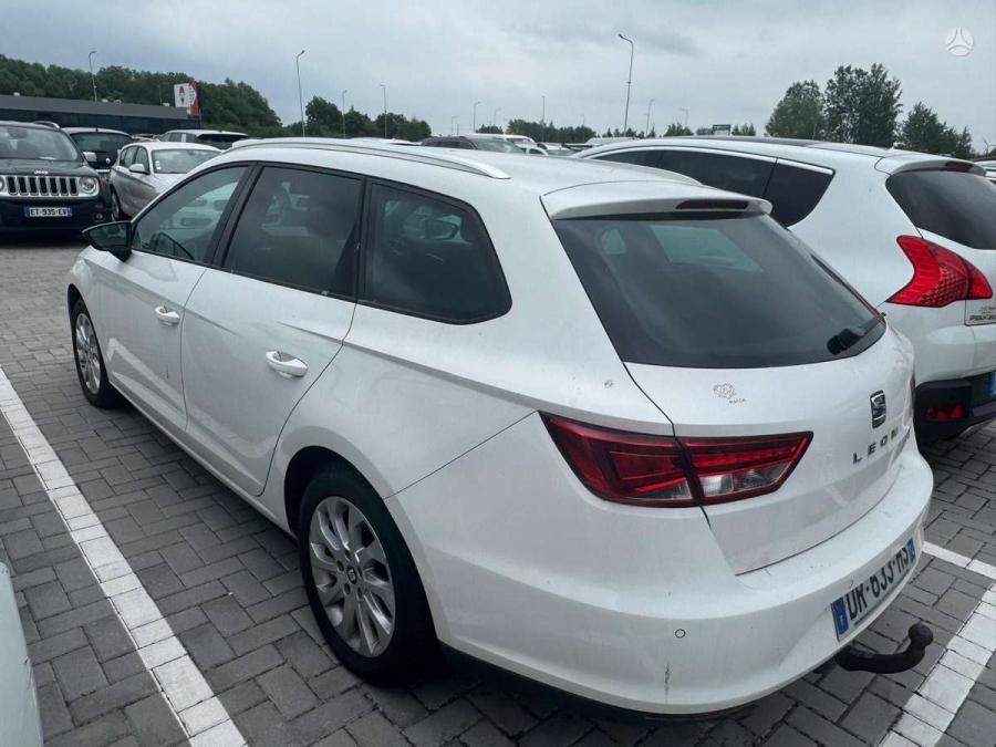 Balts SEAT Leon 2015 Tauragė, ar dzinēja tilpumu 1.97 L un nobraukumu 205 tūkst. km par 6100 €, foto 5 vietnē AUTOMOTO.COM.LV