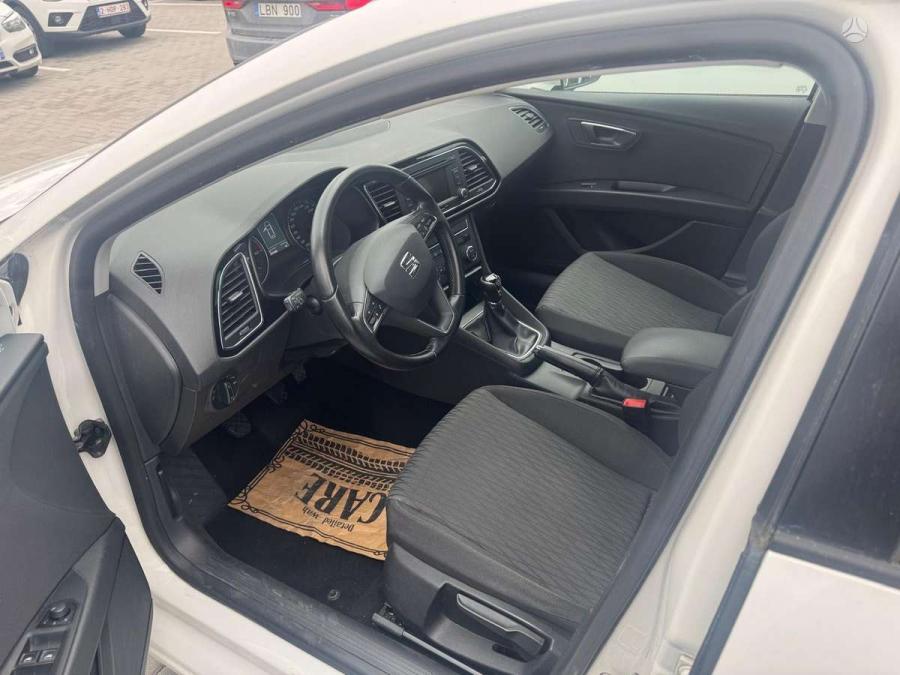 Balts SEAT Leon 2015 Tauragė, ar dzinēja tilpumu 1.97 L un nobraukumu 205 tūkst. km par 6100 €, foto 7 vietnē AUTOMOTO.COM.LV
