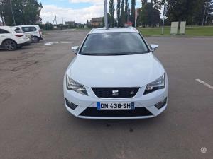White SEAT Leon 2015 in Taurage, with an engine capacity of 1.97 L and mileage of 240 thousand km for 6950 €, photo 5 on AUTOMOTO.COM.LV