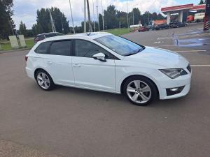 White SEAT Leon 2015 in Taurage, with an engine capacity of 1.97 L and mileage of 240 thousand km for 6950 €, photo 6 on AUTOMOTO.COM.LV