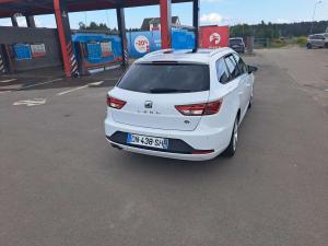 White SEAT Leon 2015 in Taurage, with an engine capacity of 1.97 L and mileage of 240 thousand km for 6950 €, photo 9 on AUTOMOTO.COM.LV