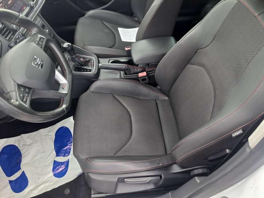 White SEAT Leon 2015 in Taurage, with an engine capacity of 1.97 L and mileage of 240 thousand km for 6950 €, photo 14 on AUTOMOTO.COM.LV