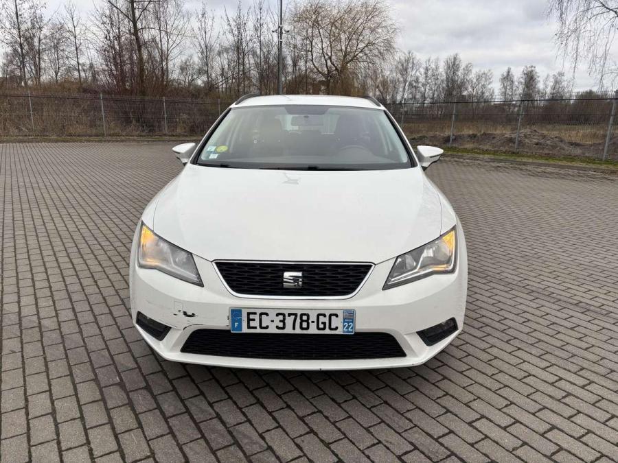 Balts SEAT Leon 2016 Marijampole, ar dzinēja tilpumu 1.60 L un nobraukumu 260 tūkst. km par 5350 €, foto 2 vietnē AUTOMOTO.COM.LV