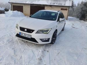 White SEAT Leon 2016 in Pasvalys, with an engine capacity of 1.97 L and mileage of 250 thousand km for 6650 €, photo 3 on AUTOMOTO.COM.LV