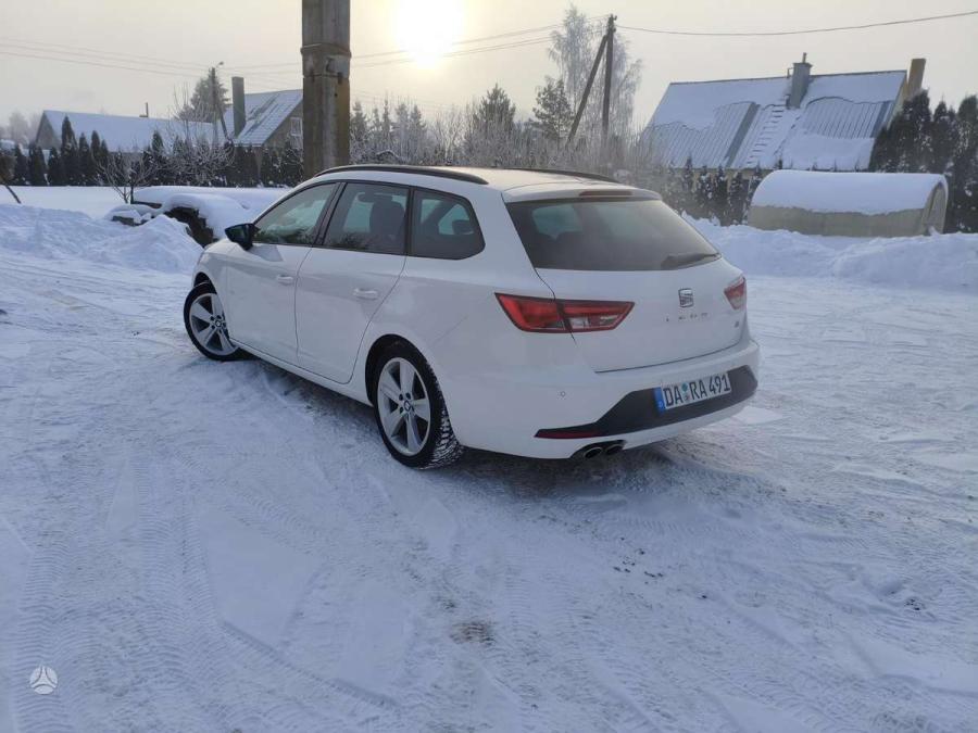 White SEAT Leon 2016 in Pasvalys, with an engine capacity of 1.97 L and mileage of 250 thousand km for 6650 €, photo 4 on AUTOMOTO.COM.LV