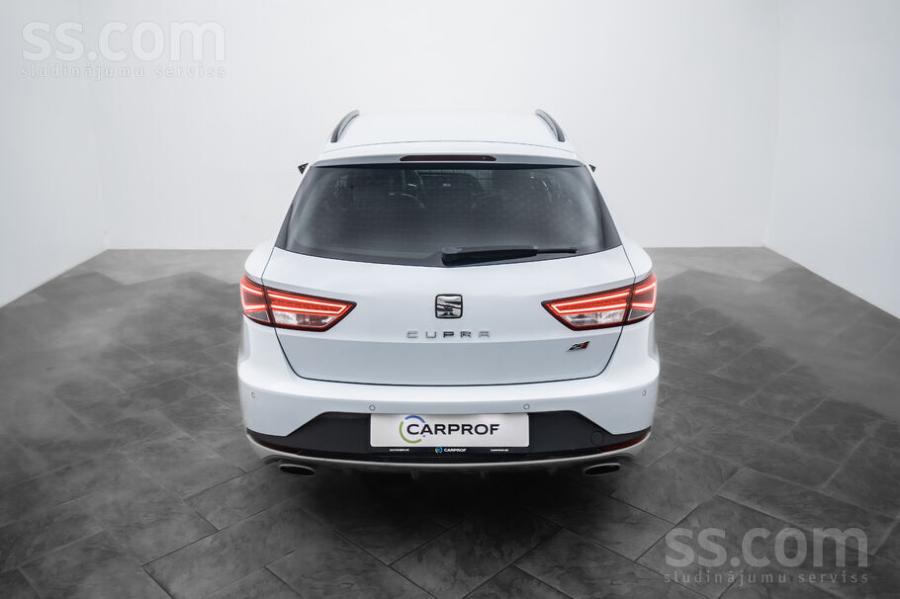 White SEAT Leon 2016 in Tallinn, with an engine capacity of 2.00 L and mileage of 180 thousand km for 11999 €, photo 6 on AUTOMOTO.COM.LV