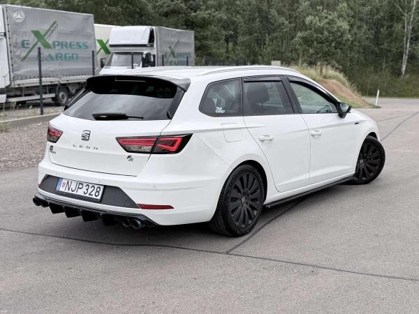 White SEAT Leon 2016 in Vilnius, with an engine capacity of 1.80 L and mileage of 230 thousand km for 6999 €, photo 4 on AUTOMOTO.COM.LV