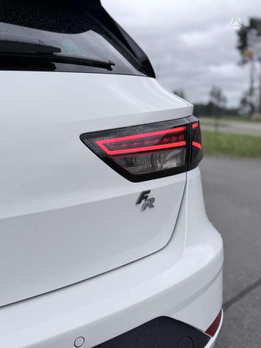 Balts SEAT Leon 2016 Viļņa, ar dzinēja tilpumu 1.80 L un nobraukumu 230 tūkst. km par 6999 €, foto 23 vietnē AUTOMOTO.COM.LV