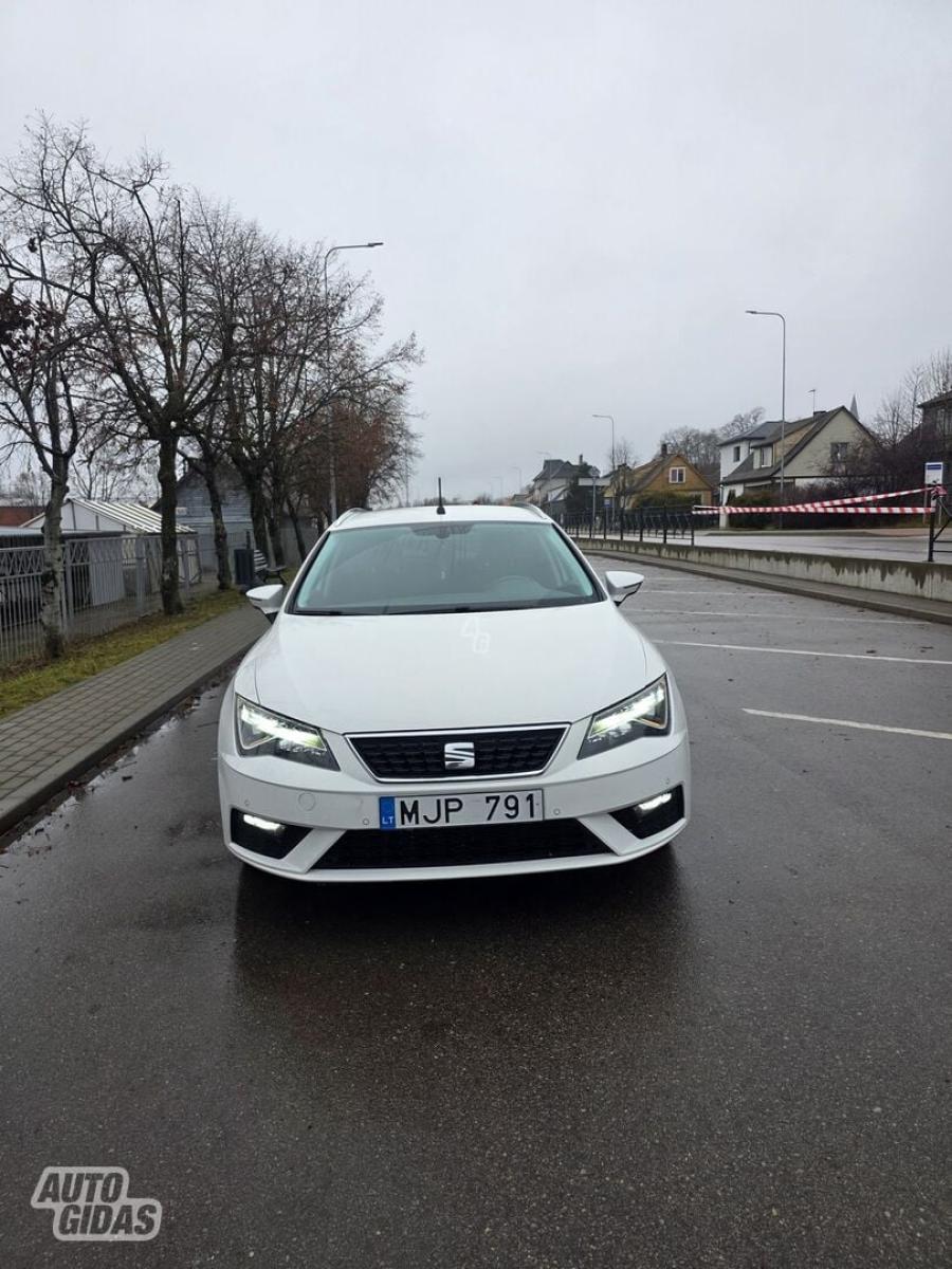 White SEAT Leon 2017 in Telschi, with an engine capacity of 1.60 L and mileage of 324 thousand km for 5200 €, photo 1 on AUTOMOTO.COM.LV