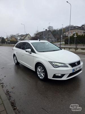 White SEAT Leon 2017 in Telschi, with an engine capacity of 1.60 L and mileage of 324 thousand km for 5200 €, photo 3 on AUTOMOTO.COM.LV