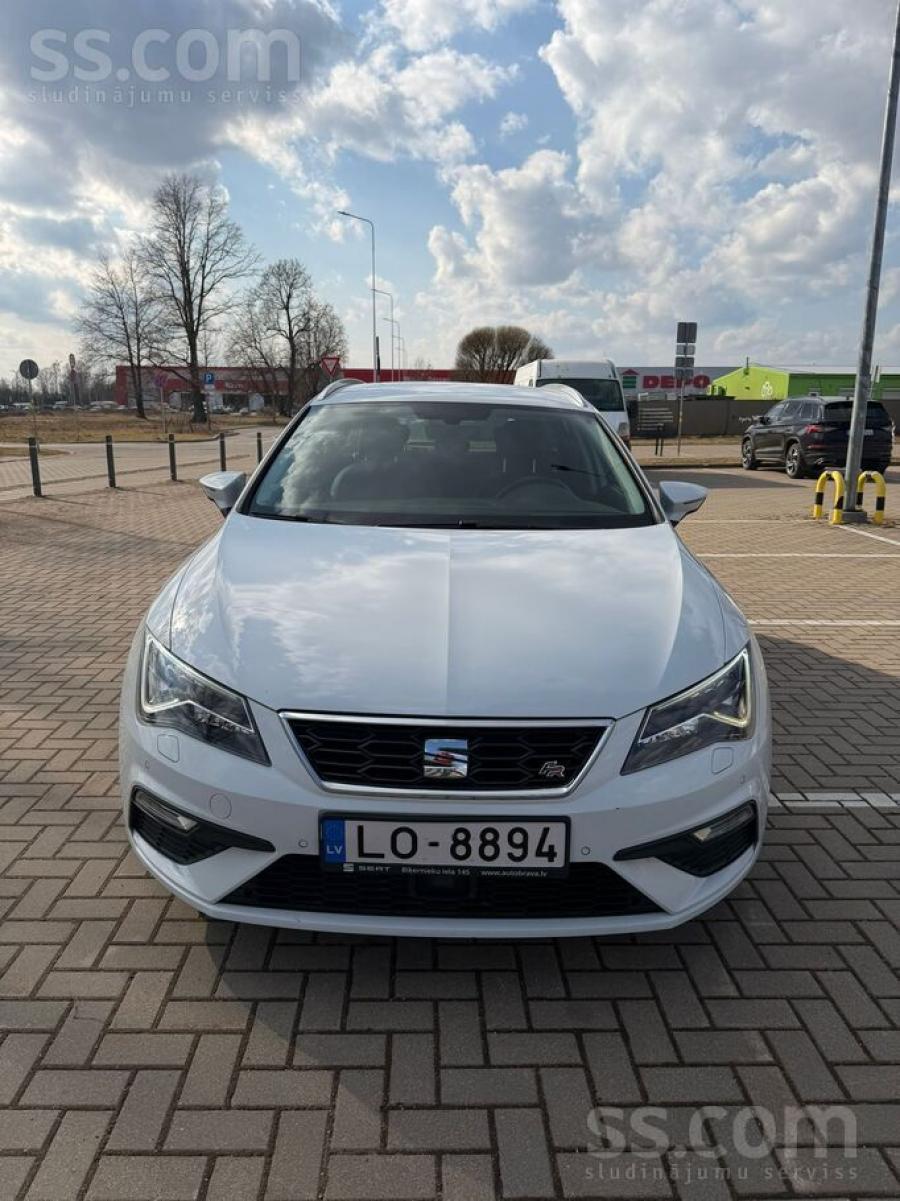 White SEAT Leon 2018 in Riga, with an engine capacity of 2.00 L and mileage of 172 thousand km for 8500 €, photo 4 on AUTOMOTO.COM.LV