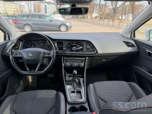 White SEAT Leon 2018 in Riga, with an engine capacity of 2.00 L and mileage of 172 thousand km for 8500 €, photo 7 on AUTOMOTO.COM.LV