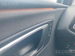 Balts SEAT Leon 2018 Rīga, ar dzinēja tilpumu 2.00 L un nobraukumu 132 tūkst. km par 17250 €, foto 16 vietnē AUTOMOTO.COM.LV