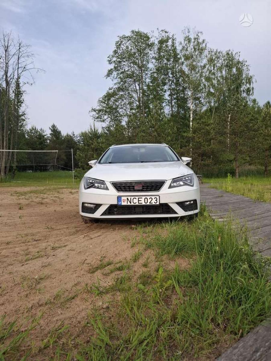 White SEAT Leon 2019 in Vilnius, with an engine capacity of 1.60 L and mileage of 303 thousand km for 6999 €, photo 2 on AUTOMOTO.COM.LV