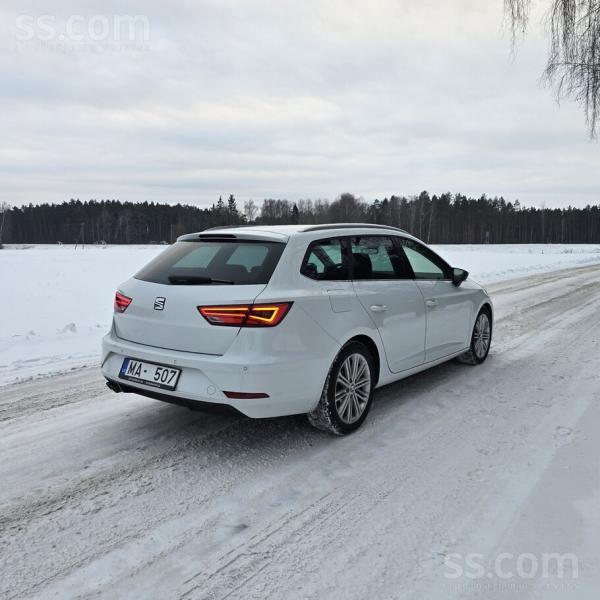 White SEAT Leon 2019 in Riga, with an engine capacity of 1.50 L and mileage of 251 thousand km for 9981 €, photo 4 on AUTOMOTO.COM.LV