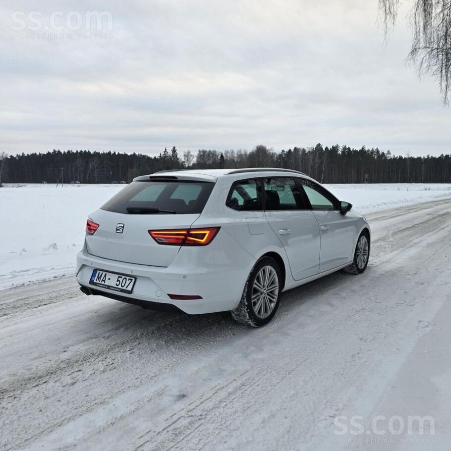 White SEAT Leon 2019 in Riga, with an engine capacity of 1.50 L and mileage of 251 thousand km for 9981 €, photo 4 on AUTOMOTO.COM.LV