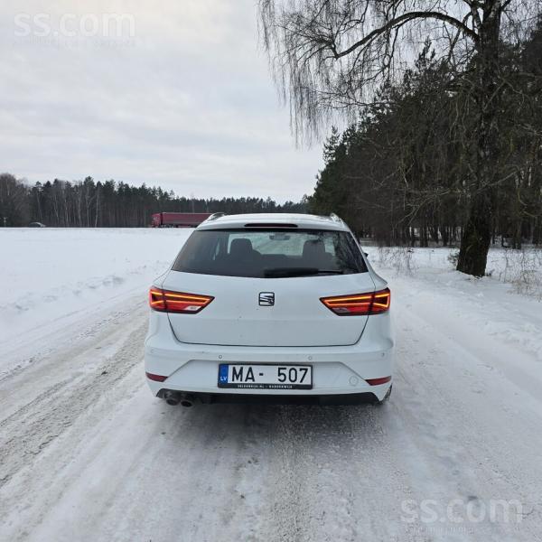 White SEAT Leon 2019 in Riga, with an engine capacity of 1.50 L and mileage of 251 thousand km for 9981 €, photo 6 on AUTOMOTO.COM.LV