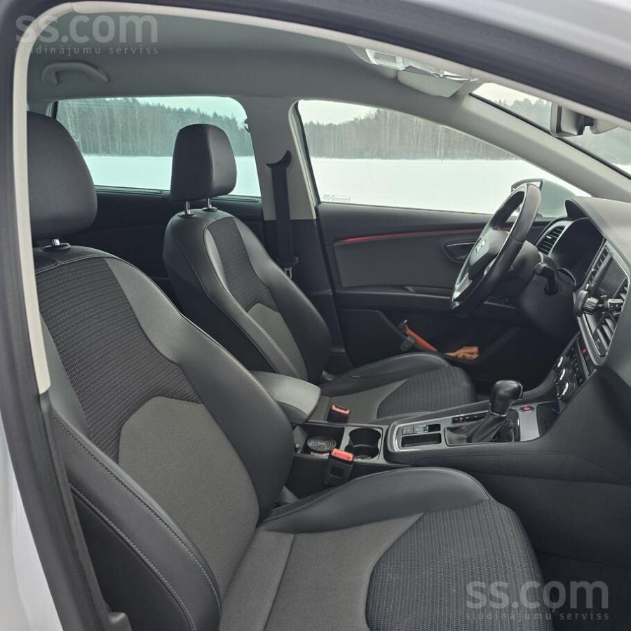 White SEAT Leon 2019 in Riga, with an engine capacity of 1.50 L and mileage of 251 thousand km for 9981 €, photo 9 on AUTOMOTO.COM.LV
