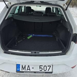White SEAT Leon 2019 in Riga, with an engine capacity of 1.50 L and mileage of 251 thousand km for 9981 €, photo 10 on AUTOMOTO.COM.LV