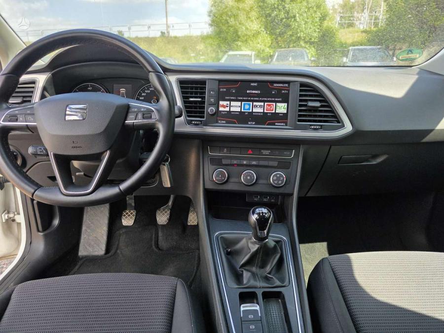 White SEAT Leon 2019 in Utena, with an engine capacity of 1.60 L and mileage of 243 thousand km for 6750 €, photo 10 on AUTOMOTO.COM.LV