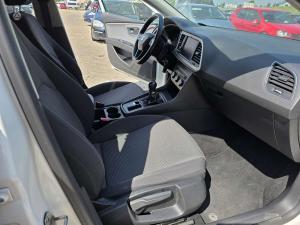White SEAT Leon 2019 in Utena, with an engine capacity of 1.60 L and mileage of 243 thousand km for 6750 €, photo 12 on AUTOMOTO.COM.LV