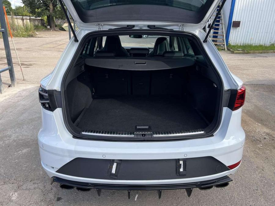 Balts SEAT Leon 2019 Kauņa, ar dzinēja tilpumu 1.98 L un nobraukumu 75 tūkst. km par 9900 €, foto 17 vietnē AUTOMOTO.COM.LV
