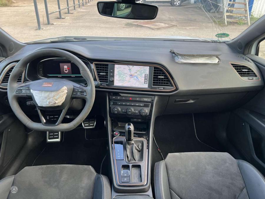 Balts SEAT Leon 2019 Kauņa, ar dzinēja tilpumu 1.98 L un nobraukumu 75 tūkst. km par 9900 €, foto 20 vietnē AUTOMOTO.COM.LV