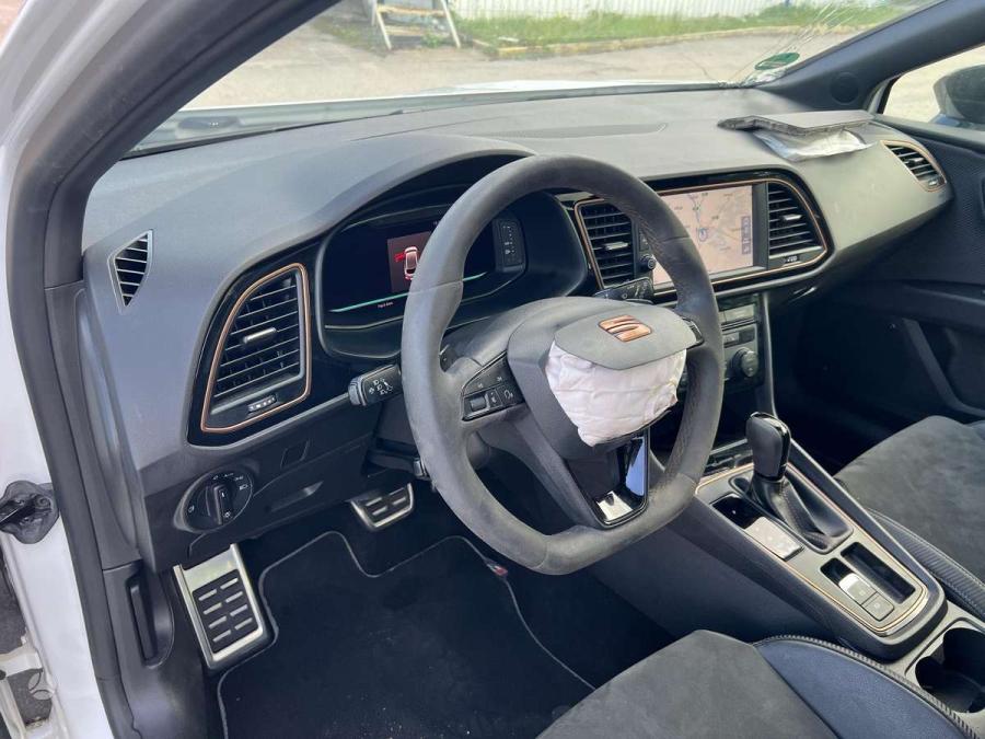 Balts SEAT Leon 2019 Kauņa, ar dzinēja tilpumu 1.98 L un nobraukumu 75 tūkst. km par 9900 €, foto 21 vietnē AUTOMOTO.COM.LV