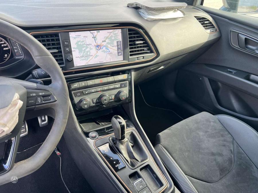 Balts SEAT Leon 2019 Kauņa, ar dzinēja tilpumu 1.98 L un nobraukumu 75 tūkst. km par 9900 €, foto 24 vietnē AUTOMOTO.COM.LV