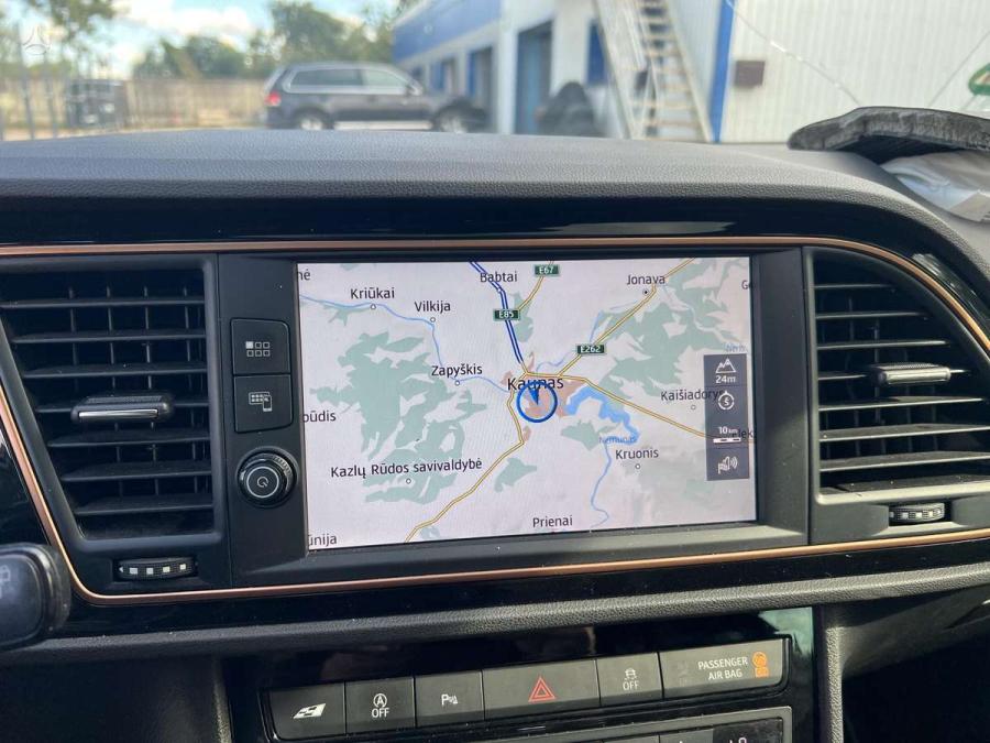 Balts SEAT Leon 2019 Kauņa, ar dzinēja tilpumu 1.98 L un nobraukumu 75 tūkst. km par 9900 €, foto 28 vietnē AUTOMOTO.COM.LV