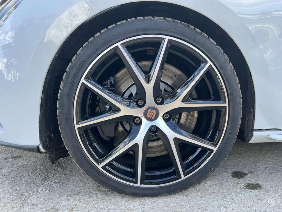 Balts SEAT Leon 2019 Kauņa, ar dzinēja tilpumu 1.98 L un nobraukumu 75 tūkst. km par 9900 €, foto 49 vietnē AUTOMOTO.COM.LV