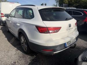 White SEAT Leon 2019 in Kaunas, with an engine capacity of 1.60 L and mileage of 157 thousand km for 6900 €, photo 4 on AUTOMOTO.COM.LV